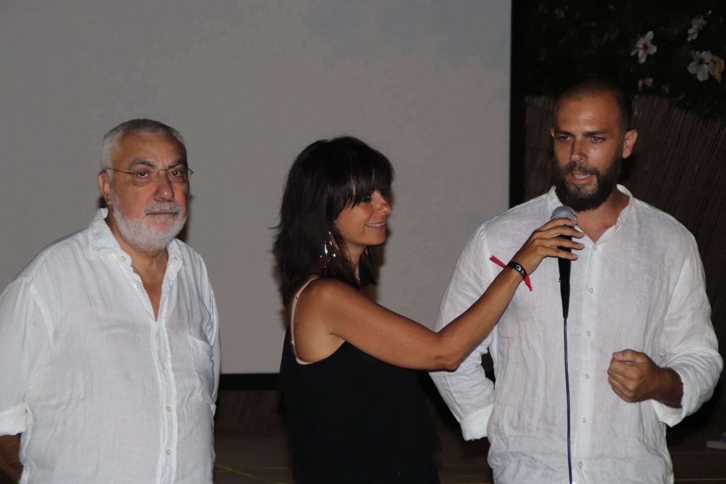 Un mare di cinema, il premio Efesto al regista Antonello Piccione | Il ...