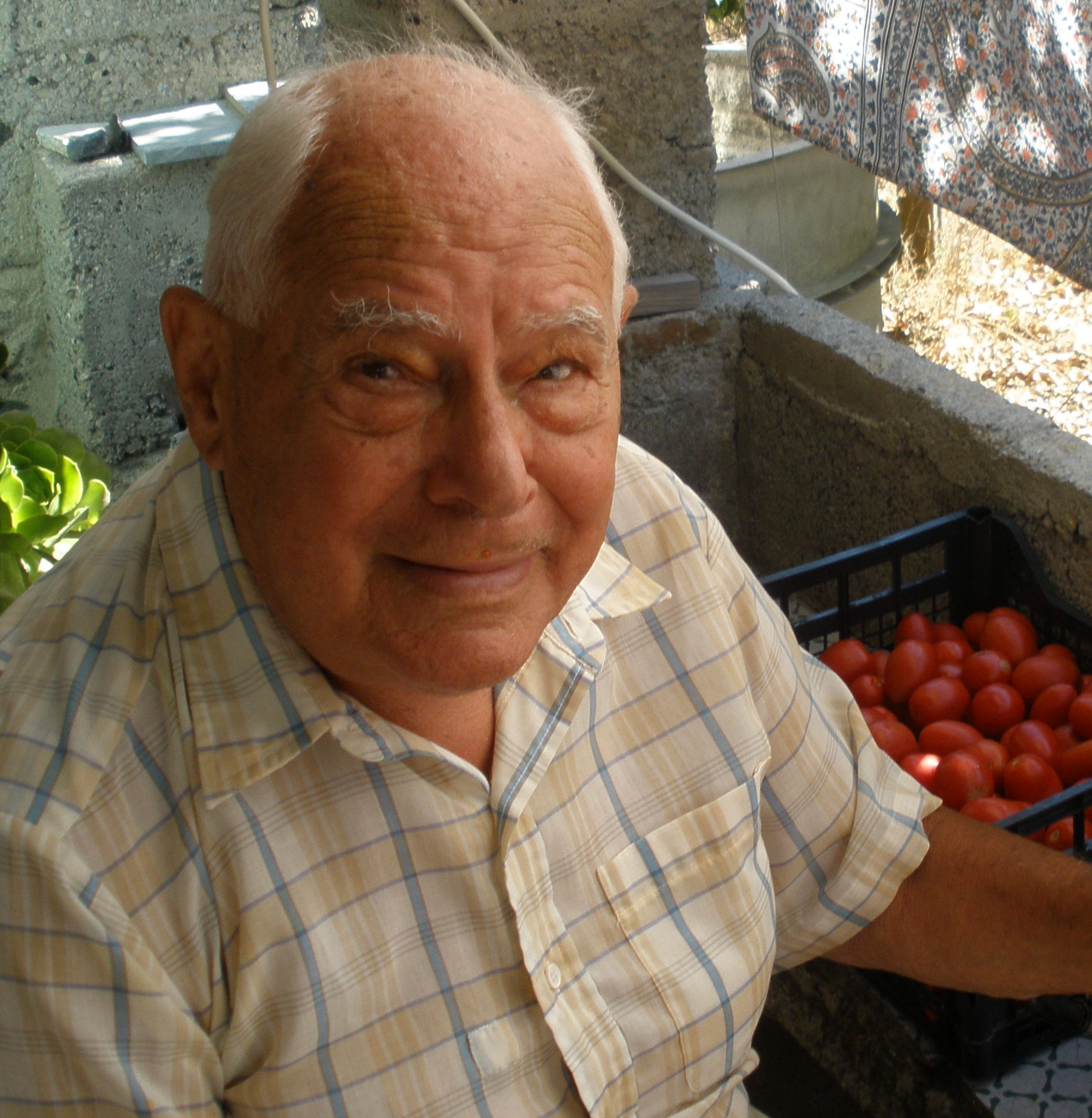 E’ morto, a New York, Don Gianni Conti | Il Giornale di Lipari